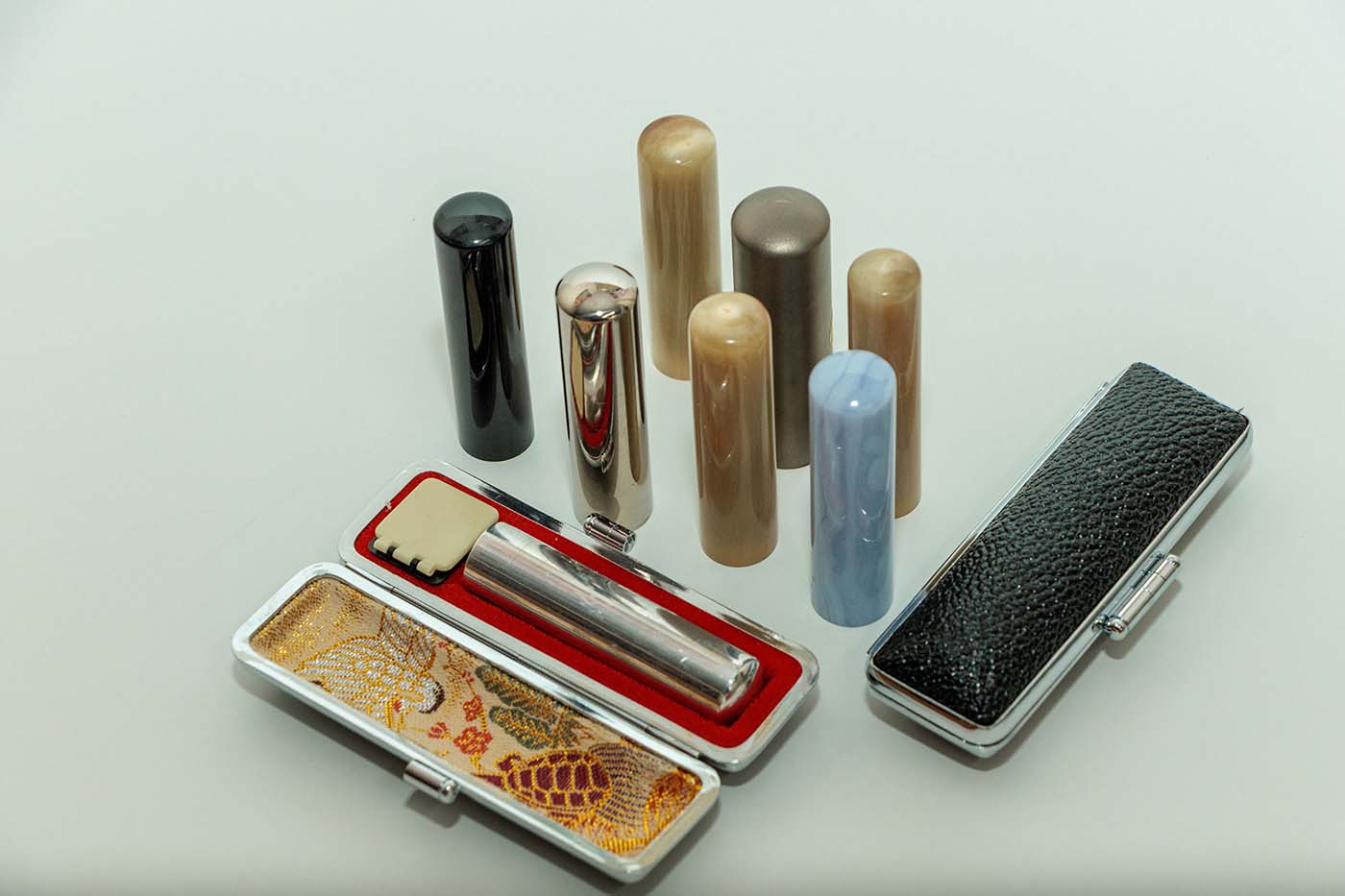 Exploring the Cultural Significance of Hanko in Japan